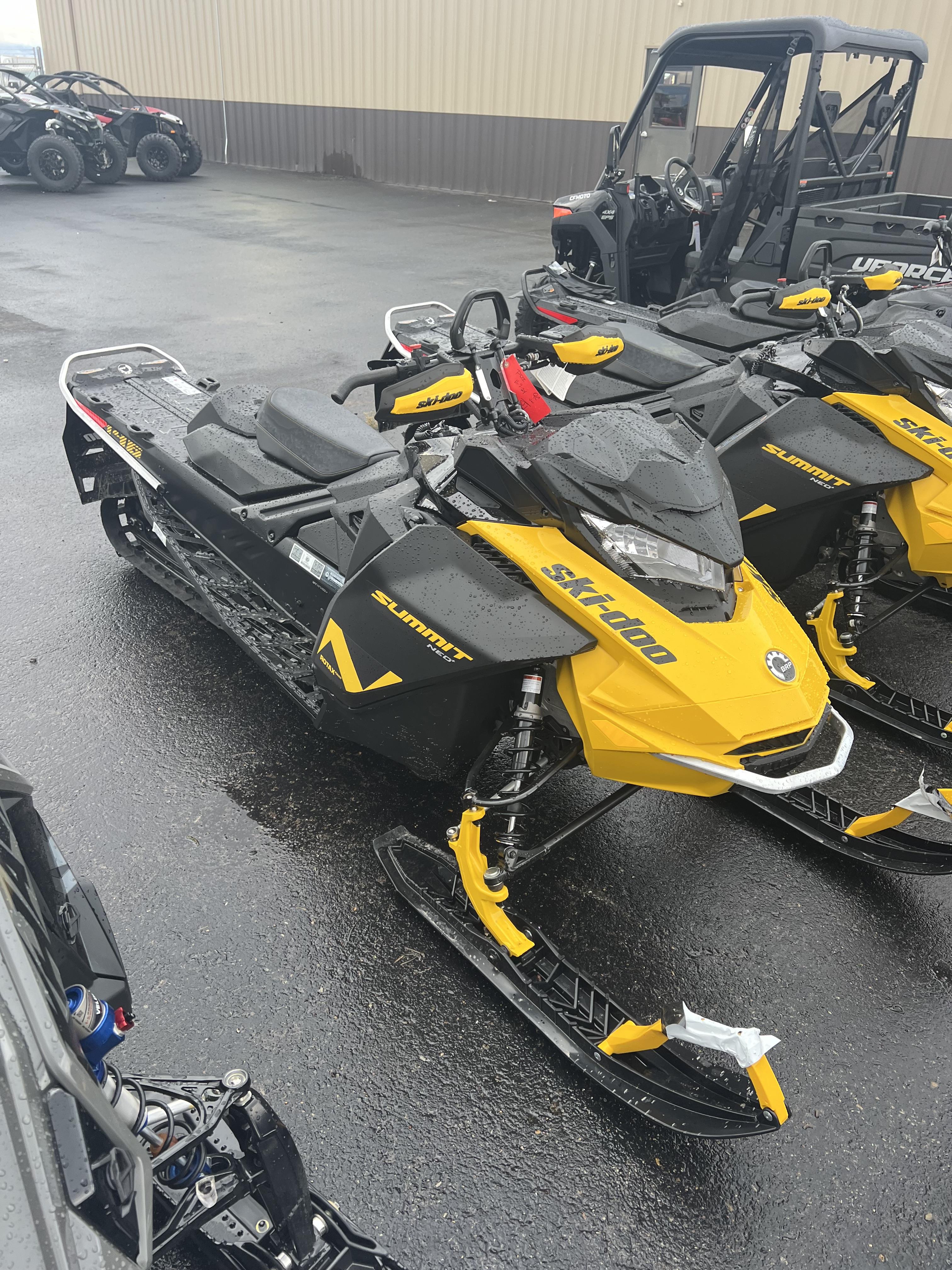New SkiDoo SUM NEO 600 EFI 175 ES 2025 for sale in Kalispell, Montana ...