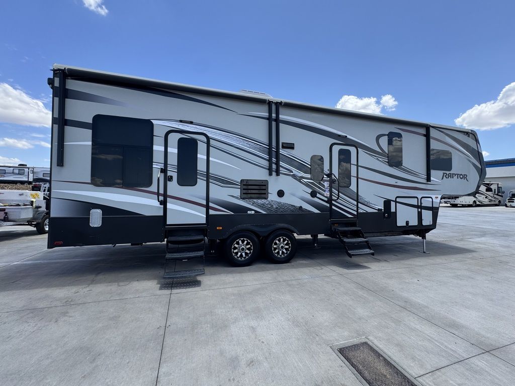 Used Keystone RV Raptor 300MP 2015 for sale in Lake Havasu City ...