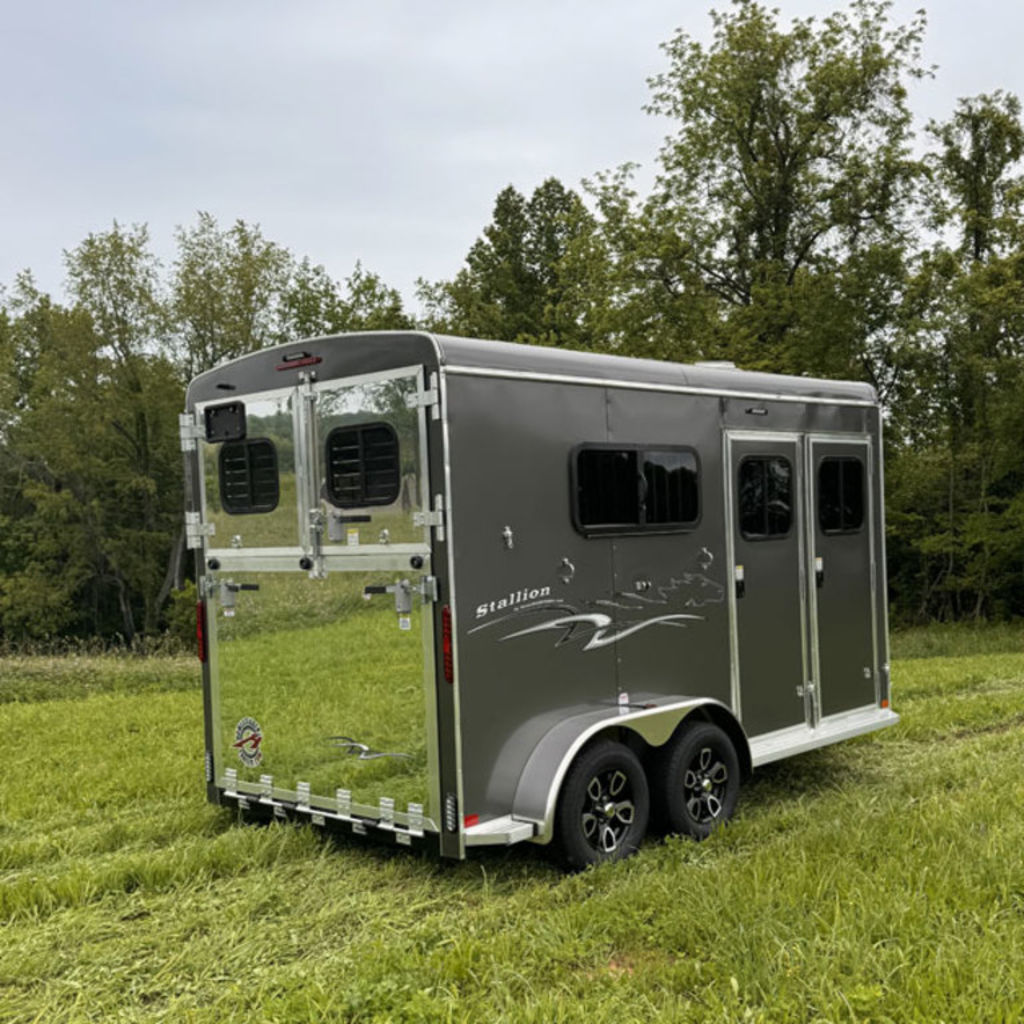 New Homesteader Trailer Stallion 2 Place Front Load Horse Trailer 2026 ...
